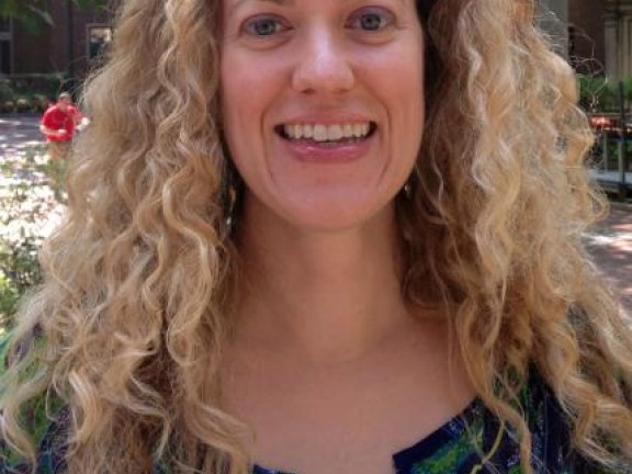 Volunteer of the Month: Emily McCully | Schuylkill Banks